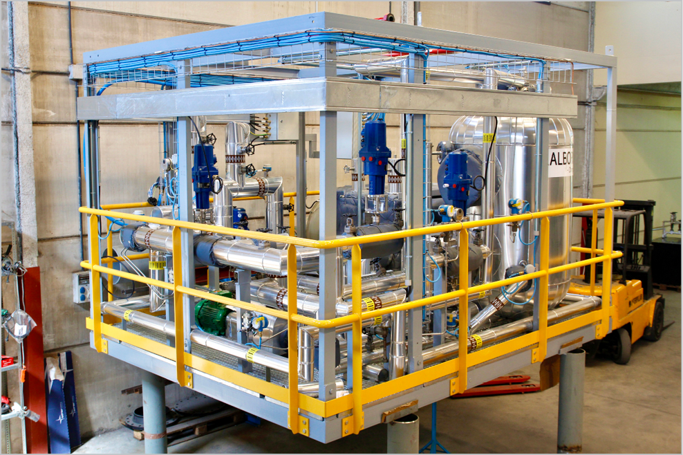 High-temperature solar receiver and thermal loop designed by Aalborg ...